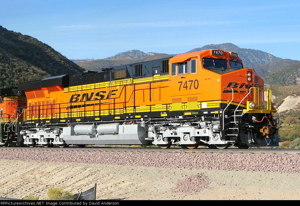 BNSF 7470